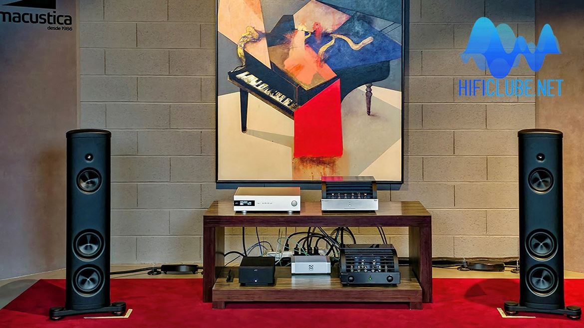 New Review! PrimaLuna EVO 300 Hybrid Poweramplifier by Mr José Victor ...